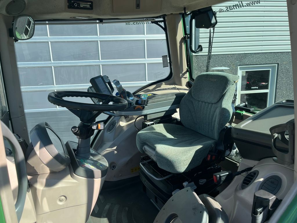 Traktorer 4 wd Fendt, 828 Profi model. Meget flot traktor med Maskinbladet