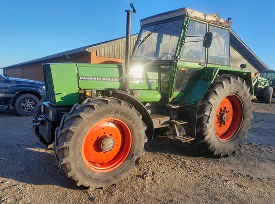 Traktorer 4 wd Fendt, 612 LSA (1982) Maskinbladet