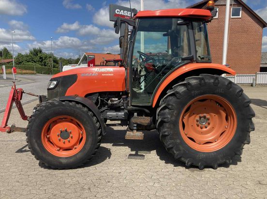 Traktorer 4 wd Kubota, M8540N (2013) Maskinbladet