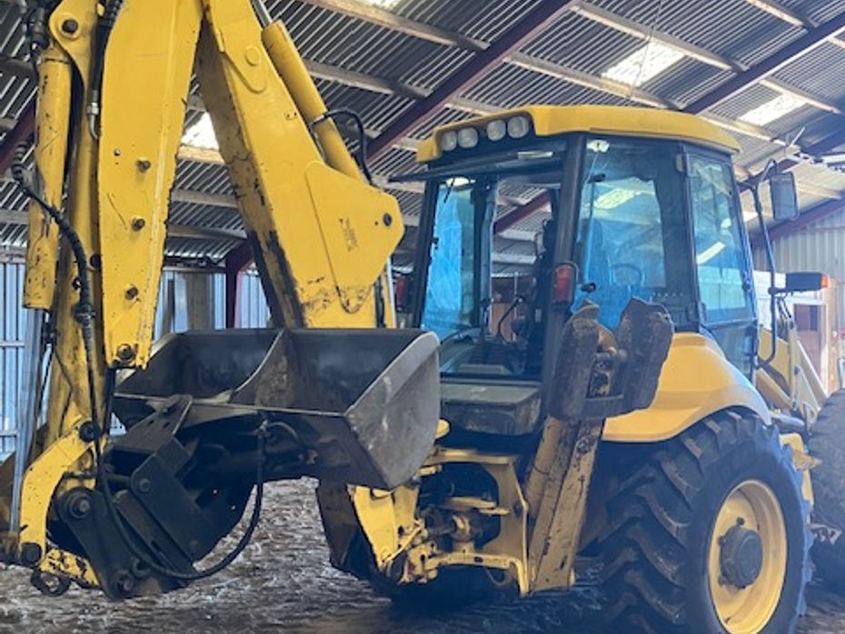 Rendegravere New Holland, LB 115 B (2003) Maskinbladet