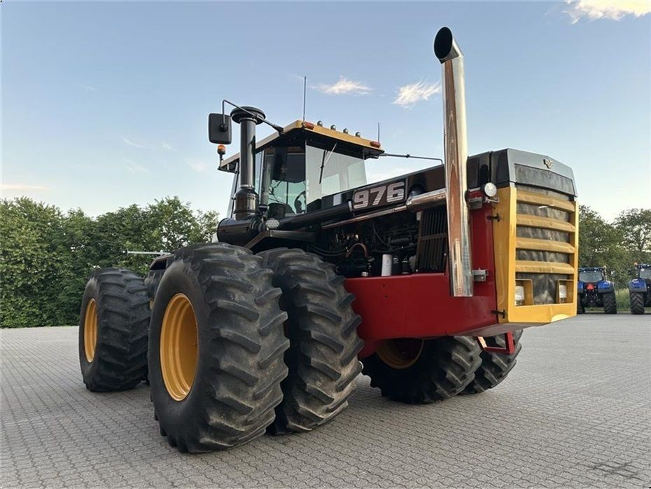 Traktorer 4 wd Versatile, 976 (1985) Maskinbladet