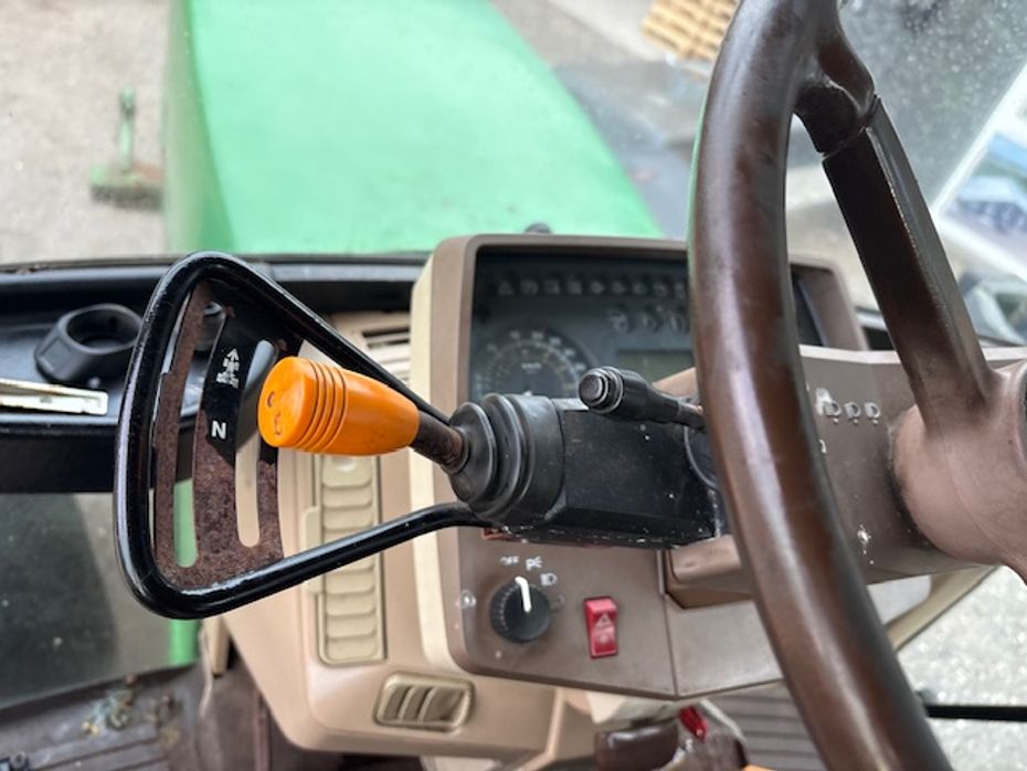 Traktorer 4 wd John Deere, 6610 m/Frontlift PQ GEAR (1998) Maskinbladet