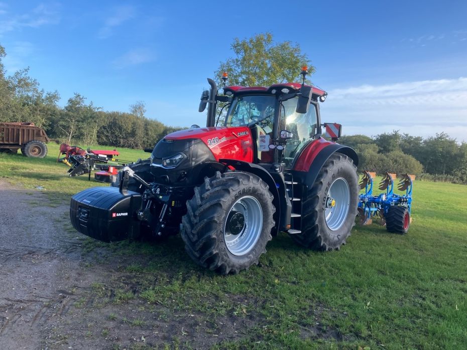 Traktorer 4 wd Case IH, OPTUM 340 CVX. CVX (2025) Maskinbladet