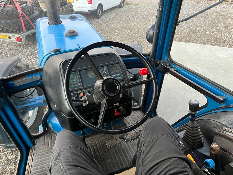 Traktorer 4 wd Ford, 8630 Powershift Nye dæk Maskinbladet