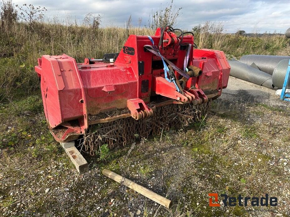 Grenknuser AHWI, Maskinbladet