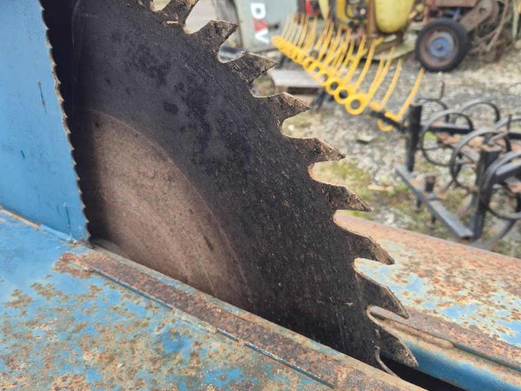 Brændesav Triumf, Rullebordssarv til Traktor type 3 (2002) Maskinbladet