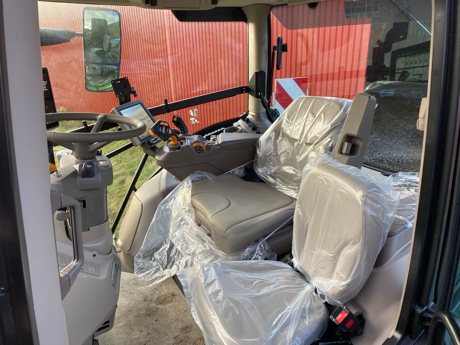 Traktorer 4 wd John Deere, 6R250 (2023) Maskinbladet