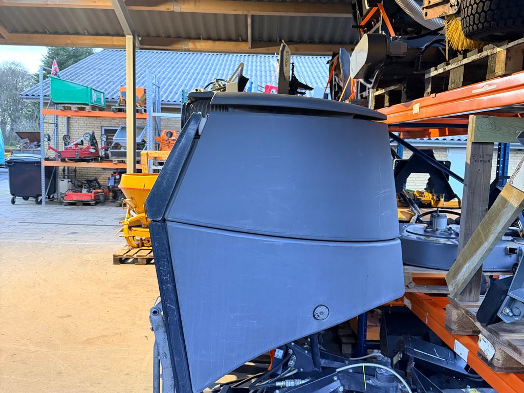 Knækstyrede Egholm, Nilfisk City Ranger 2250 Maskinbladet