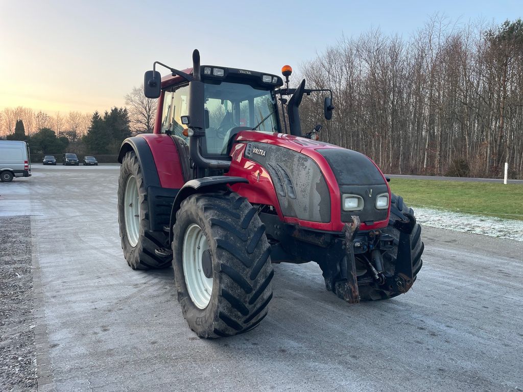 Traktorer 4 wd Valtra, T172 Versu (2010) Maskinbladet