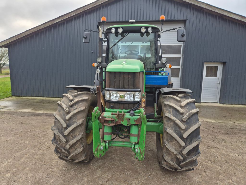 Traktorer 4 wd John Deere, 6930 Premium Autopower (2009) Maskinbladet