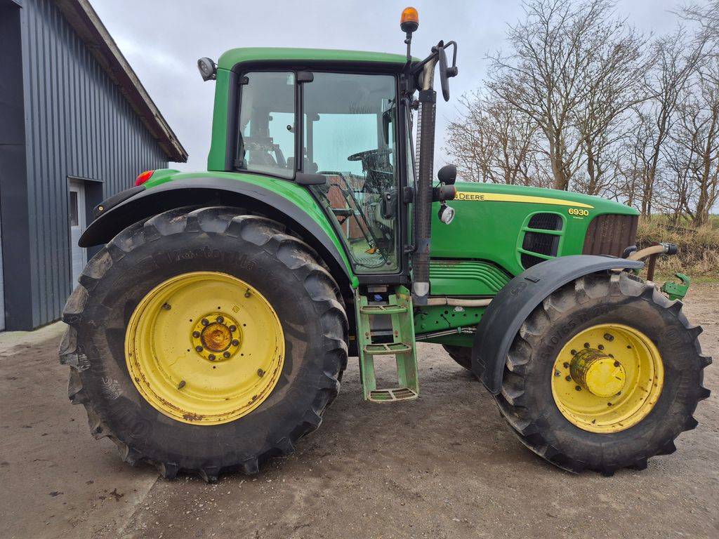 Traktorer 4 wd John Deere, 6930 Premium Autopower (2009) Maskinbladet