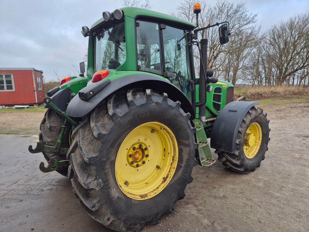 Traktorer 4 wd John Deere, 6930 Premium Autopower (2009) Maskinbladet