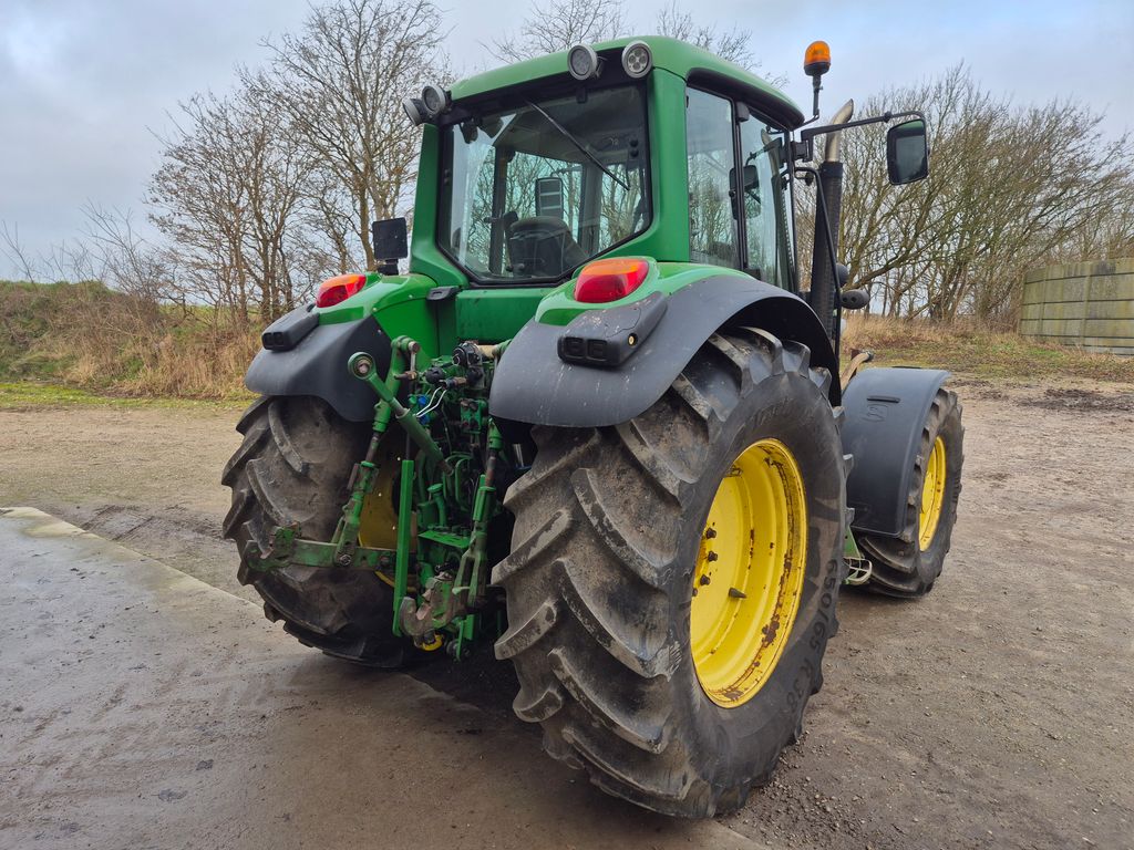 Traktorer 4 wd John Deere, 6930 Premium Autopower (2009) Maskinbladet