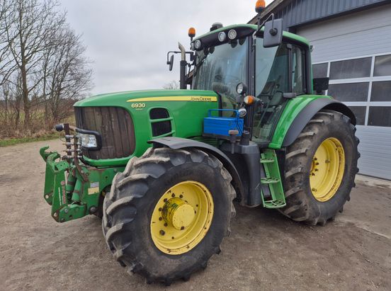 Traktorer 4 wd John Deere, 6930 Premium Autopower (2009) Maskinbladet